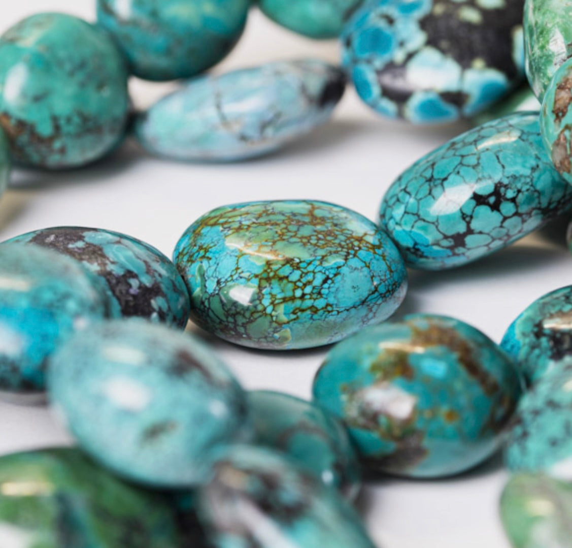 Stone Guide: between virtues and benefits, to each (e) their stone!